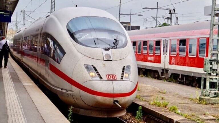 【2026年版】ドイツ鉄道ICEの乗り方｜座席予約・自由席・Wi-Fi・置き引き対策まとめ | タビシタ